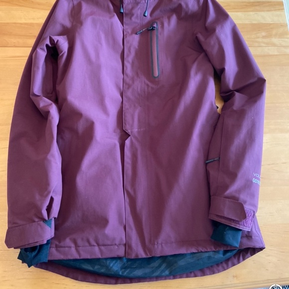 Volcom | Jackets & Coats | Volcom Goretex Skisnow Winter Jacket Medium ...